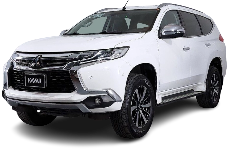 Mitsubishi Montero 2018 | KAVAK