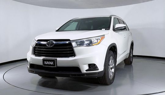 Toyota Highlander | KAVAK