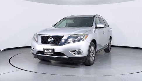 Autos Nissan Pathfinder 3.5 ADVANCE AT Suv 2015 usados | KAVAK México