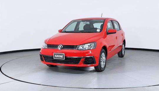 Volkswagen Gol Hatchback Rojo | KAVAK