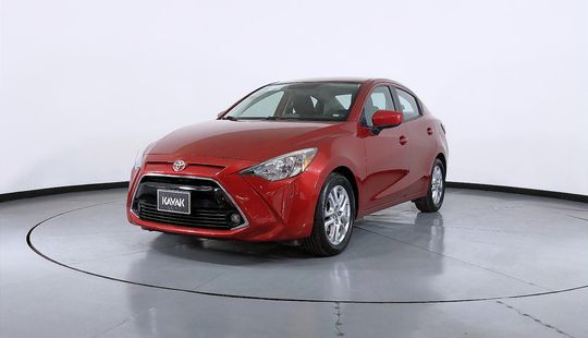 Toyota Yaris 2016 Automatico | KAVAK