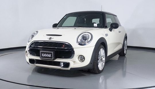 Mini Cooper 2018 Hatchback | KAVAK