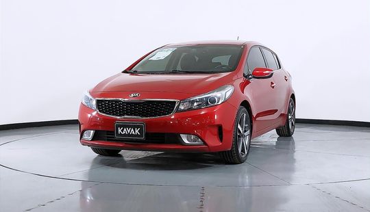 Kia Forte 2017 Hatchback | KAVAK