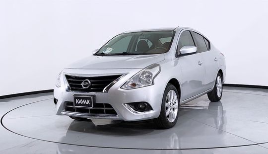 Nissan Versa 2015 Automatico | KAVAK