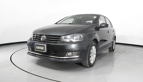Autos Volkswagen Vento Highline Sedan 2016 usados | KAVAK México