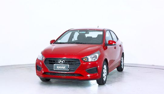 Autos Hyundai VERNA 1.4 CB PLUS TAXI MT Sedan 2021 usados | KAVAK Chile