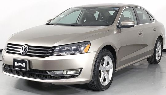 Autos Volkswagen 2015 Dorado Seminuevos en México | Kavak