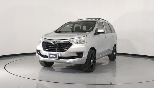 Toyota Avanza 2017 Gris | KAVAK
