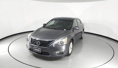 Autos Nissan Altima Advance Navi Sedan 2015 usados | KAVAK México