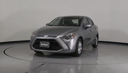 Toyota Yaris 2016 | KAVAK