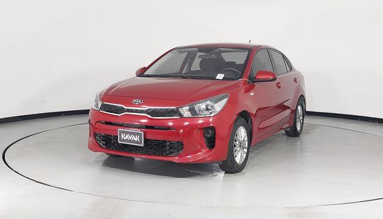 Kia Rio 2018 Rojo | KAVAK