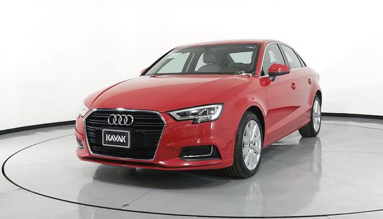 Audi 2017 Rojo | KAVAK
