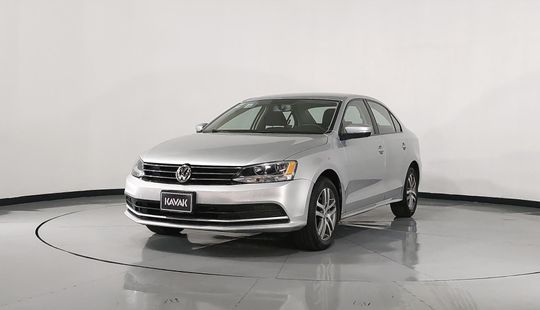 Volkswagen Jetta 2016 Sedan | KAVAK