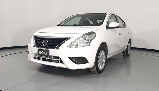 Nissan Versa 2018 Estandar | KAVAK