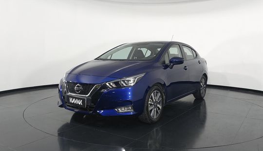 Nissan Versa 2023 Azul | KAVAK