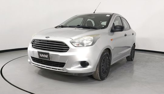Ford Figo 2016 | KAVAK