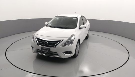Nissan Versa 2018 Estandar | KAVAK