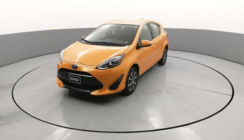 Autos Toyota Prius C Hatchback 2019 usados | KAVAK México
