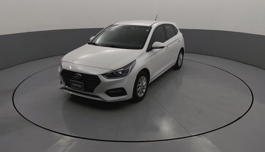 Hyundai Accent Blanco | KAVAK