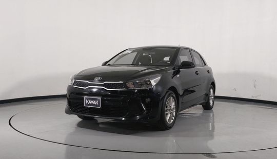 Kia Rio 2018 Negro | KAVAK
