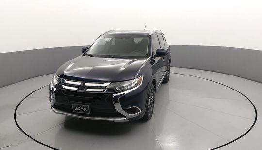 Mitsubishi Outlander 2016 Suv | KAVAK