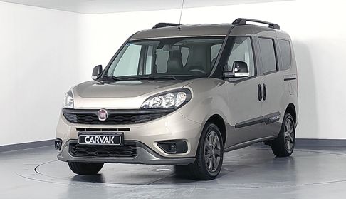 Satılık Fiat Doblo Combi 1.6 MULTIJET TREKKING Minivan 2022 Arabalar ...