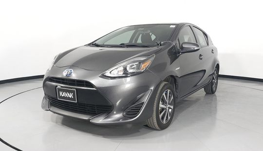 Seminuevos Toyota Prius C 2021 | KAVAK