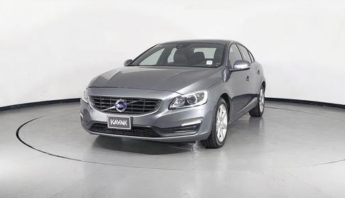 Autos Volvo S60 2.0 ADDITION T4 AUTO Sedan 2018 usados | KAVAK México