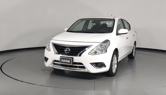 Nissan Versa 2021 Amarillo | KAVAK