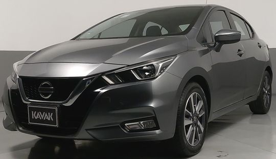 Autos Nissan Versa 2020 Seminuevos en México | Kavak