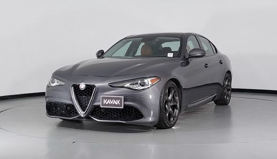 Autos Alfa Romeo 2016 Monterrey Seminuevos en México | Precios Kavak