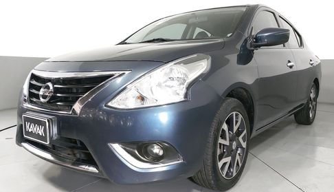 Autos Nissan Versa 1.6 EXCLUSIVE TA AC Sedan 2016 usados | KAVAK México