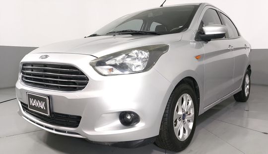 Autos Ford Seminuevos en México | Kavak