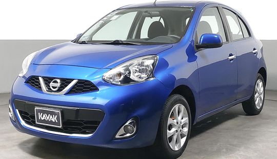 Autos Nissan March Azul Seminuevos en México | Kavak
