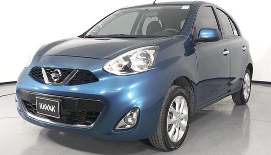 Autos Nissan March Azul Seminuevos en México | Kavak