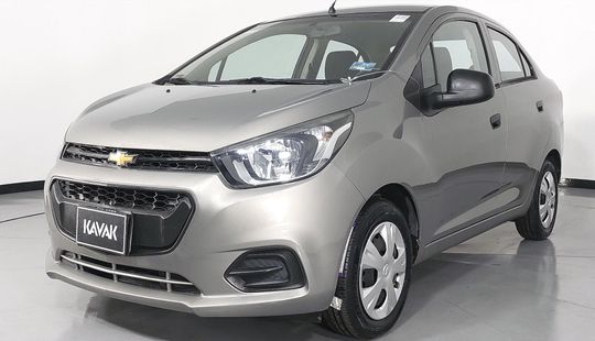 Autos Chevrolet Beat Cargo Seminuevos en México | Kavak