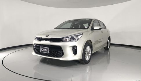 Autos Kia Rio 1.6 EX Sedan 2018 usados | KAVAK México