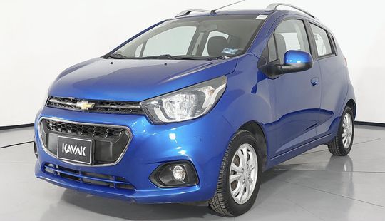 Autos Chevrolet Beat 2013 Azul Seminuevos en México | Kavak