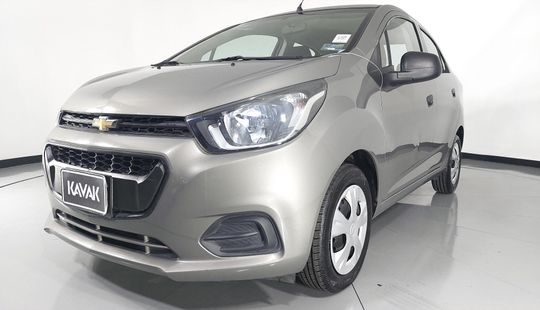 Seminuevos Chevrolet Beat 2017 Gris | KAVAK