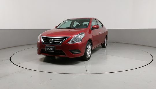 Autos Nissan Automatico Seminuevos en México | Kavak