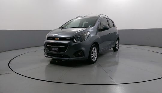 Autos Chevrolet Beat 2016 Gris Seminuevos en México | Kavak