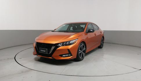 Autos Nissan Sentra 2.0 SR BITONO CVT Sedan 2022 usados | KAVAK México