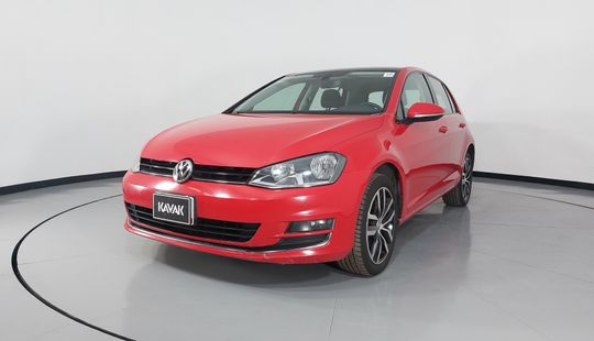 Autos Volkswagen Golf Rojo Seminuevos en México | Kavak