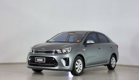 Autos Kia Soluto 1.4 LX MT Hatchback 2021 usados | KAVAK Chile