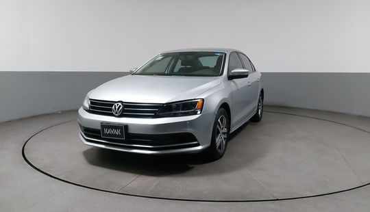 Autos Volkswagen Jetta 2015 Cafe Seminuevos en México | Kavak