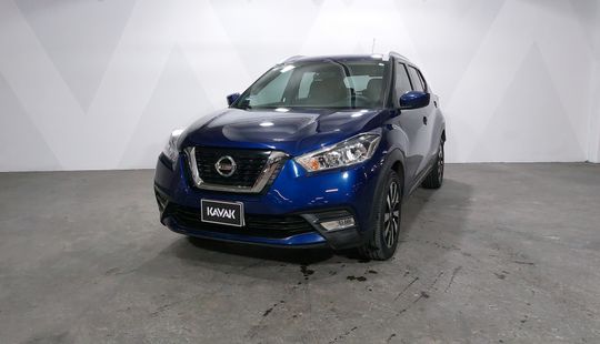 Autos Nissan Automatico Seminuevos en México | Kavak