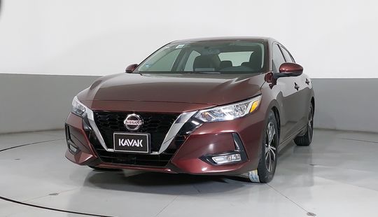 Autos Nissan 2021 Morado Seminuevos en México | Precios Kavak