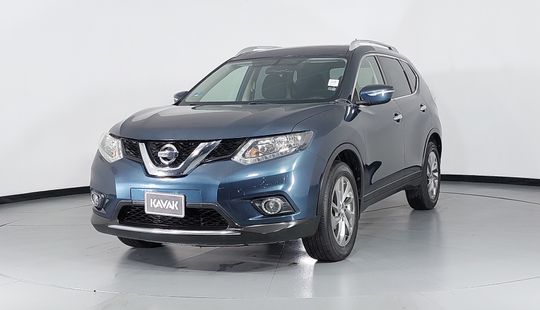 Autos Nissan Automatico Seminuevos en México | Kavak