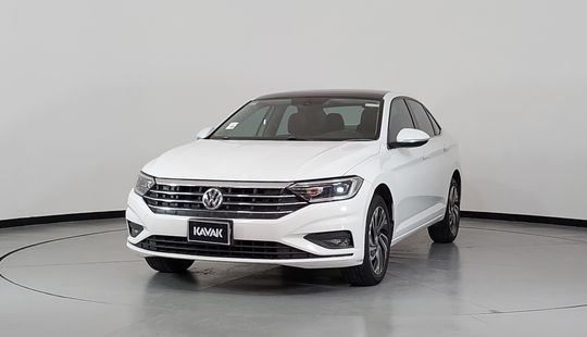 Autos Volkswagen Jetta 2019 Estandar Seminuevos en México | Precios Kavak