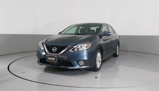Autos Nissan Automatico Azul Seminuevos en México | Precios Kavak